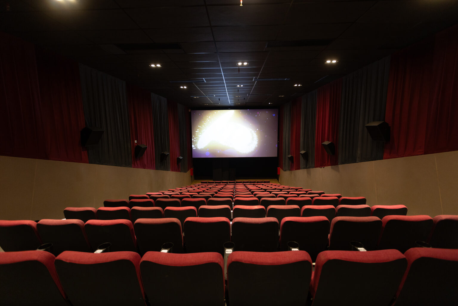 ULTRACINE top semanal de cine, noticias y películas, taquilla.